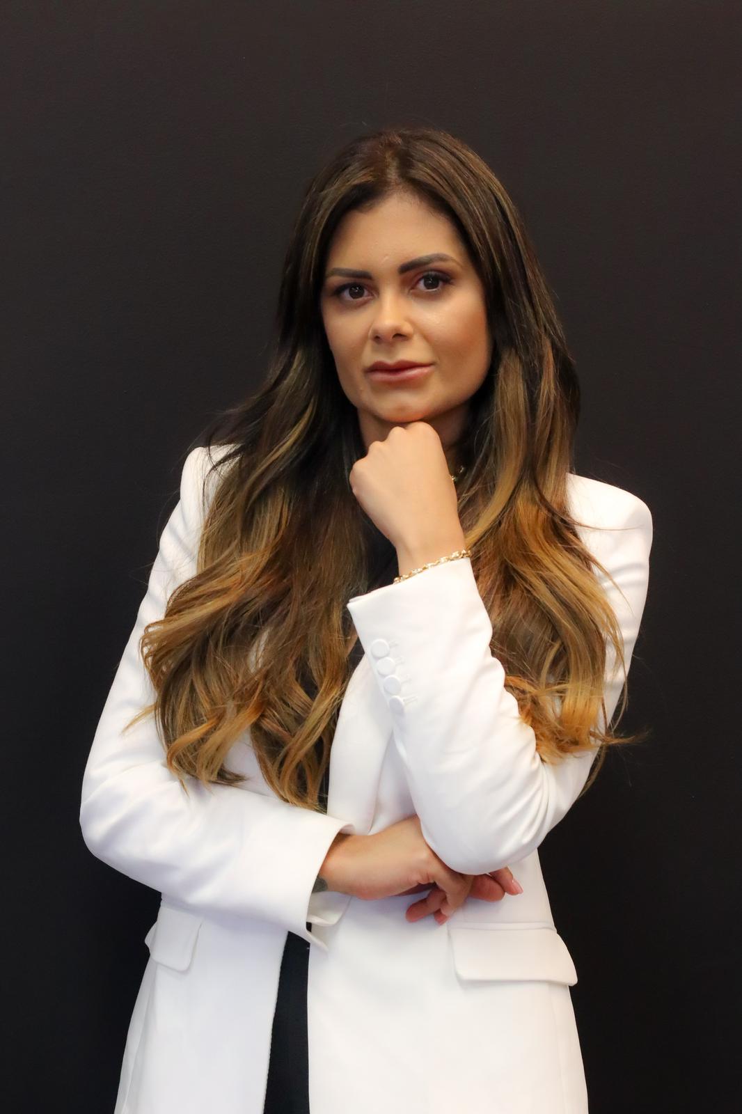 Home - Mariana Plaster Hair Extensions